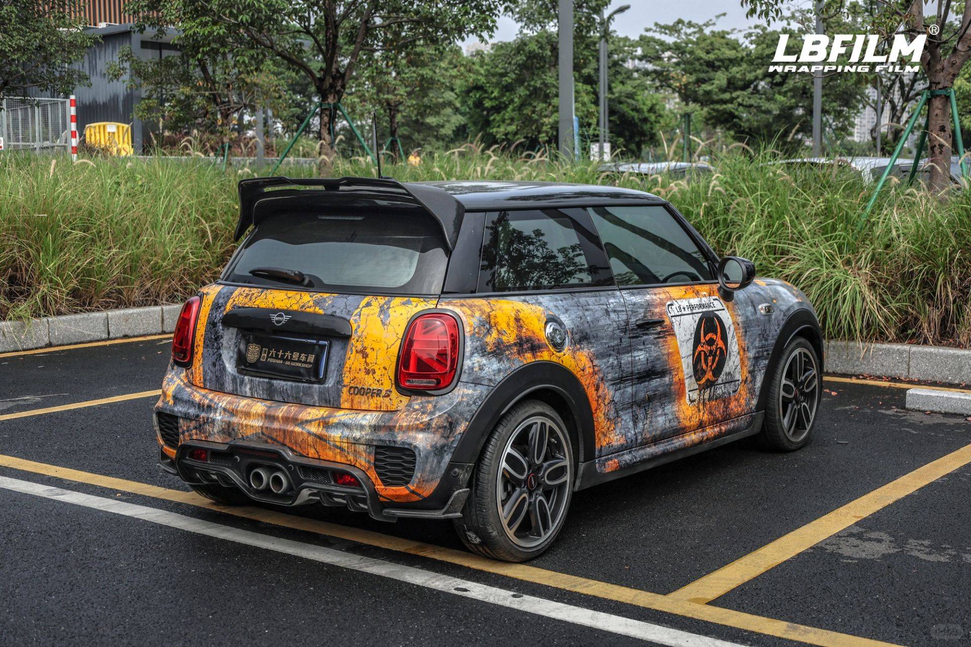 宝马mini-LB改色膜末涂装生化危机，是不是很炫酷_搜狐汽车_搜狐网