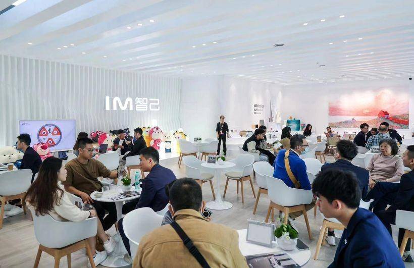 21.79w起！激光雷达标配车展大热的智己LS6，速速来Get！_搜狐汽车_搜狐网