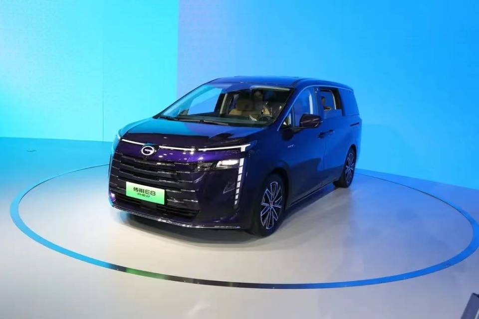 20多万的移动起居室，传祺E8让MPV市场卷起来？_搜狐汽车_搜狐网