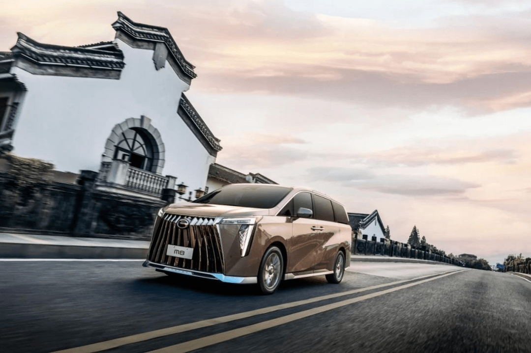 大通G90起售价降至20万内；M8将推出鸿蒙座舱车型丨MPV新闻_搜狐汽车_搜狐网