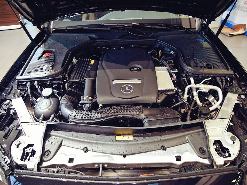 奔驰E300L 2.0T艾森ECU升级：加速动力更充沛推背尤为明显！_搜狐汽车_搜狐网