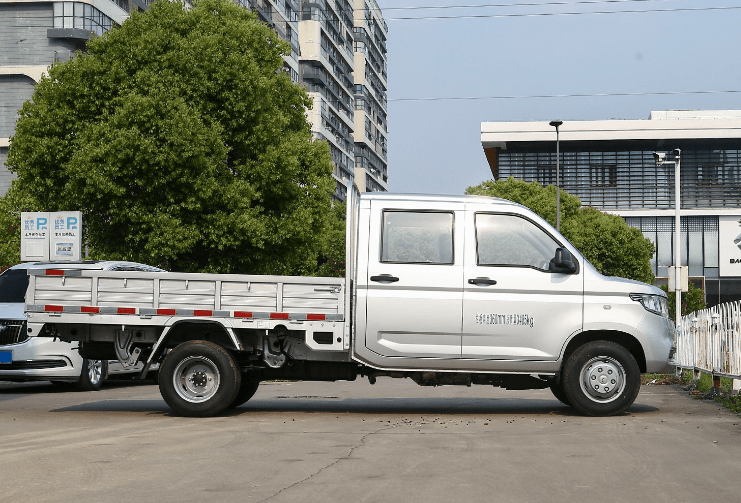 堪称致富神器，五菱荣光新卡双后轮版车主真实口碑_搜狐汽车_搜狐网