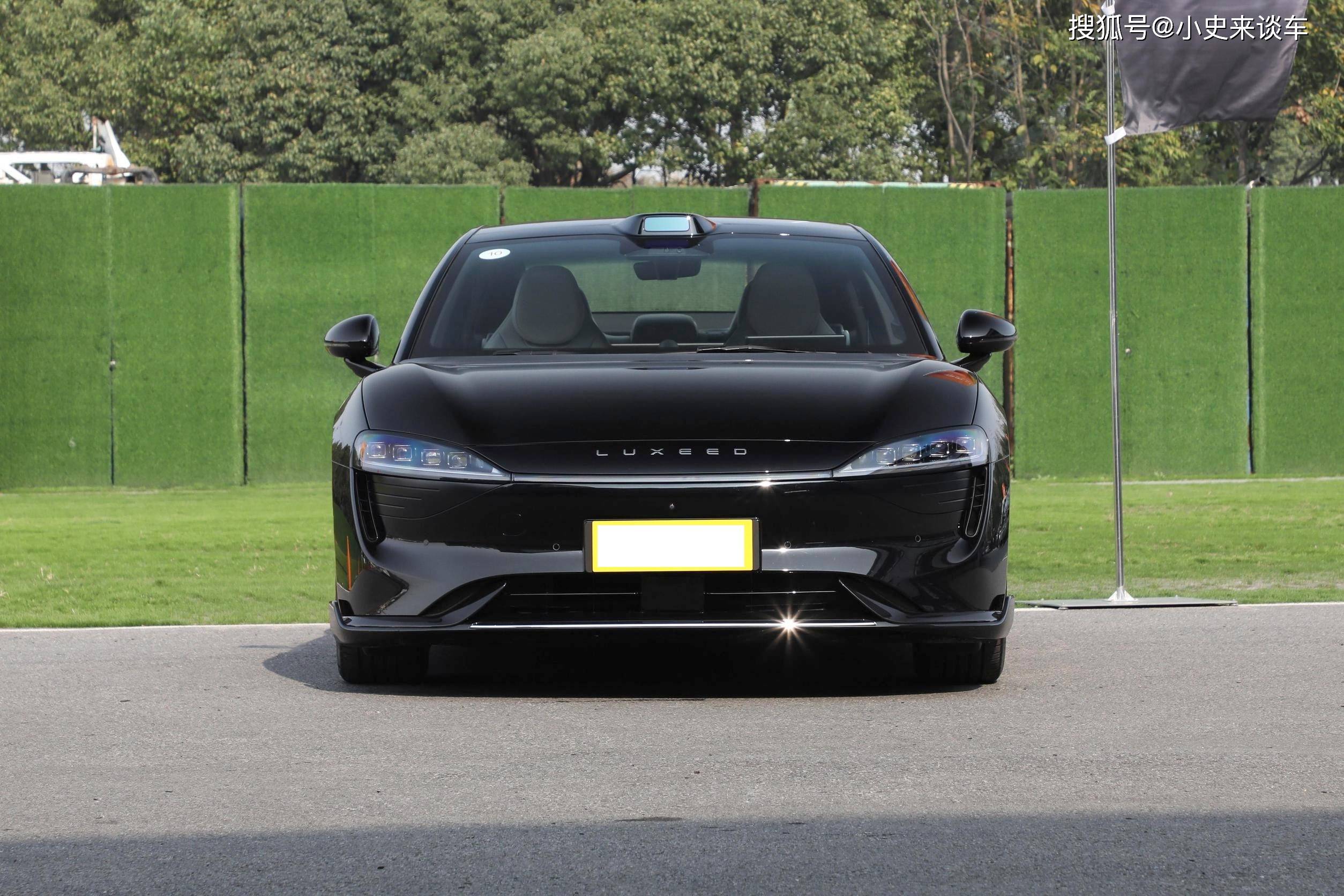 华为智选车首款轿车，智界S7上市！售价24.98万起，综合续航855Km_搜狐汽车_搜狐网