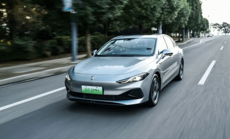 奇瑞风云A8开启盲订：搭载1.5T&1DHT混动系统，定价或成难题_搜狐汽车_搜狐网