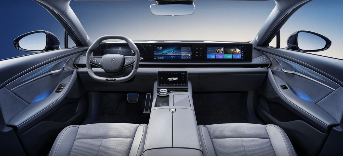 开始挑战BBA市场 岚图追光PHEV上市就开卷_搜狐汽车_搜狐网