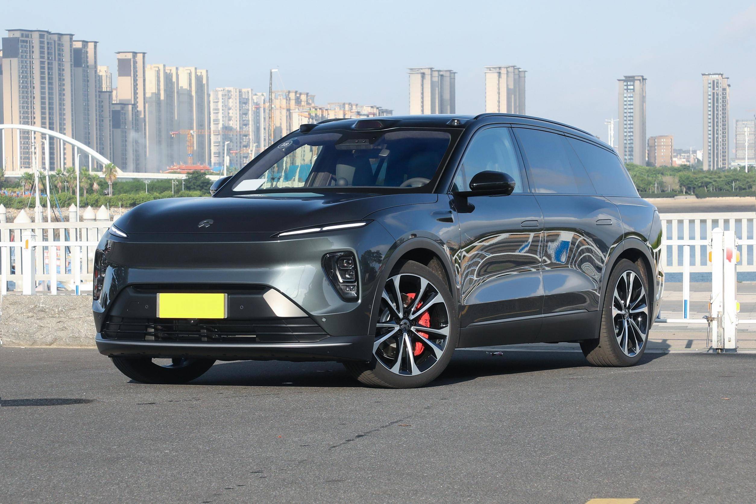 售49.8万起，标配空气悬架，蔚来ES8到底值不值得购买？_搜狐汽车_搜狐网