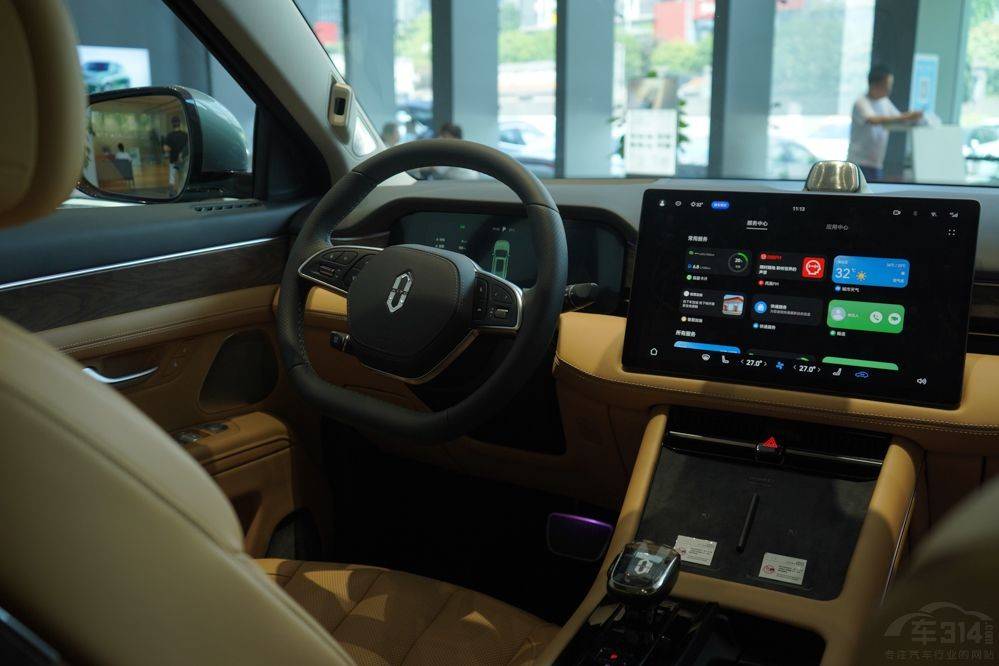 问界M7、理想L7、智己LS6，哪款更值得下手?_搜狐汽车_搜狐网