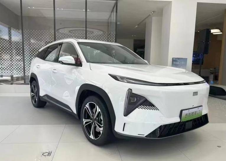 吉利银河L7VS宋plus-dmi：15-20万预算内到底选谁？_搜狐汽车_搜狐网