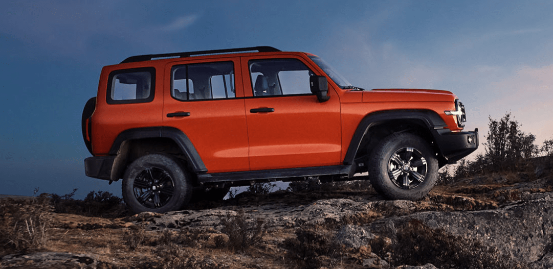 预算20万买硬派SUV，选2024款北京越野BJ40还是坦克300？_搜狐汽车_搜狐网