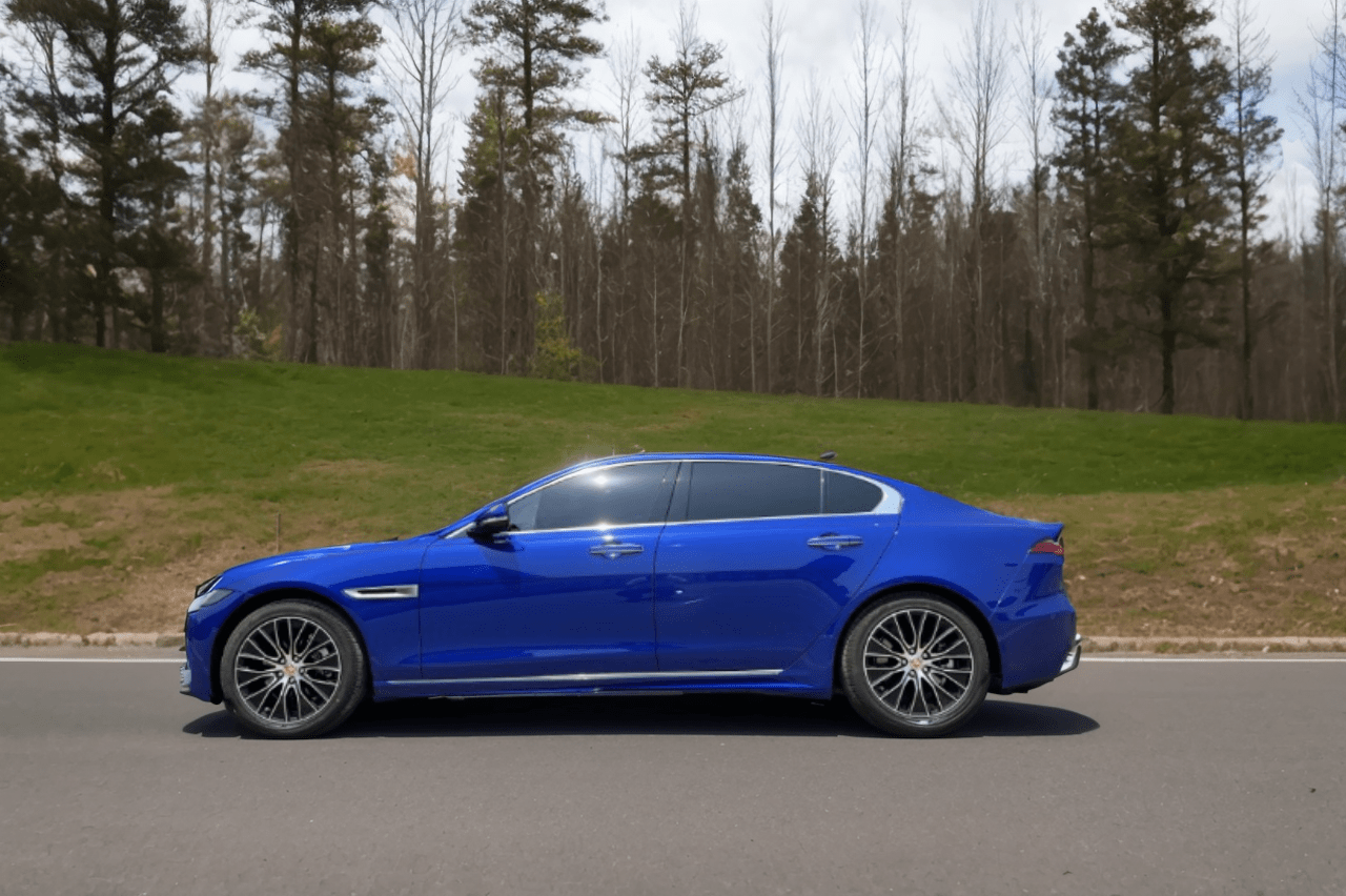 捷豹XEL与凯迪拉克CT5谁更好？4方面对比！_搜狐汽车_搜狐网