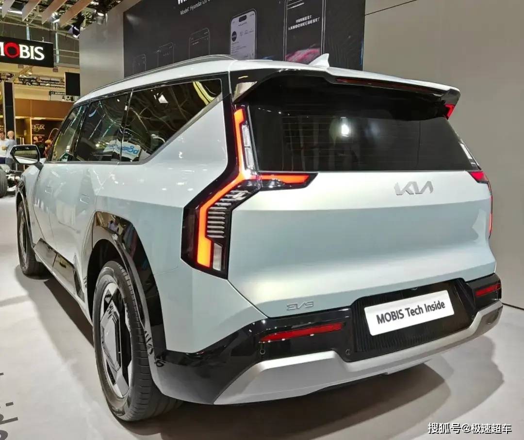 全新起亚EV9来啦，平替理想L8，纯电大七座SUV，极具未来科技感_搜狐汽车_搜狐网