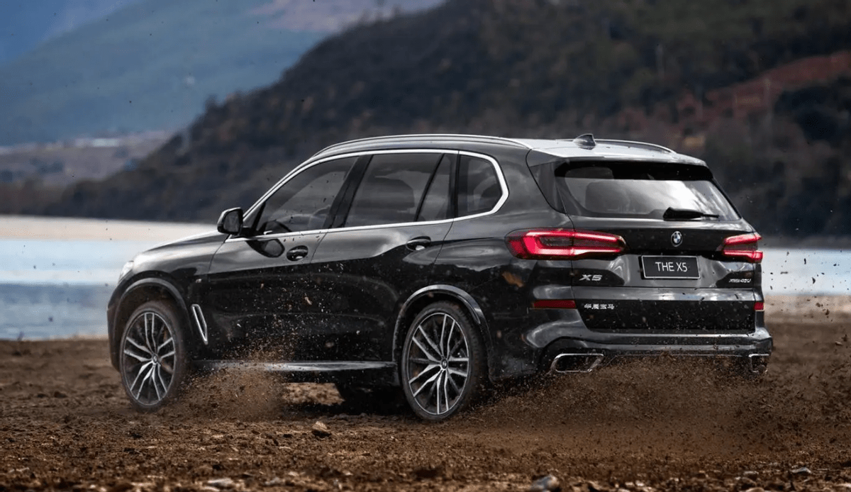 奥迪Q7降价近14万，终端已跌破50万大关，还买国产宝马X5？_搜狐汽车_搜狐网