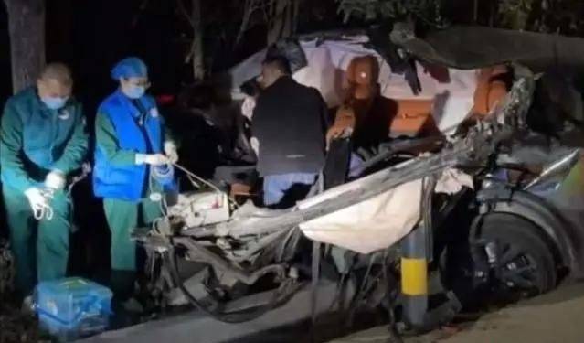 L7记录仪视频曝光！178km/h不是重点，重点是碰撞时的车速！_搜狐汽车_搜狐网