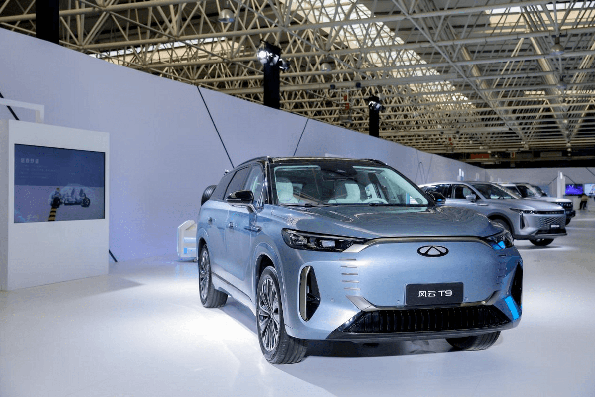 全新LOGO，奇瑞风云T9首车下线，续航超1400km_搜狐汽车_搜狐网