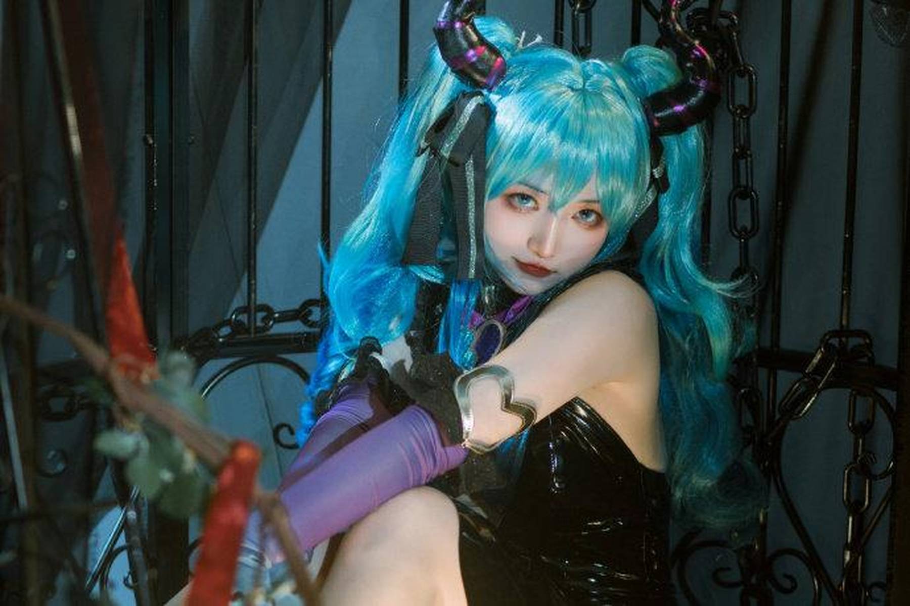 cos：miku小恶魔Cosplay正片9P-物部弥生