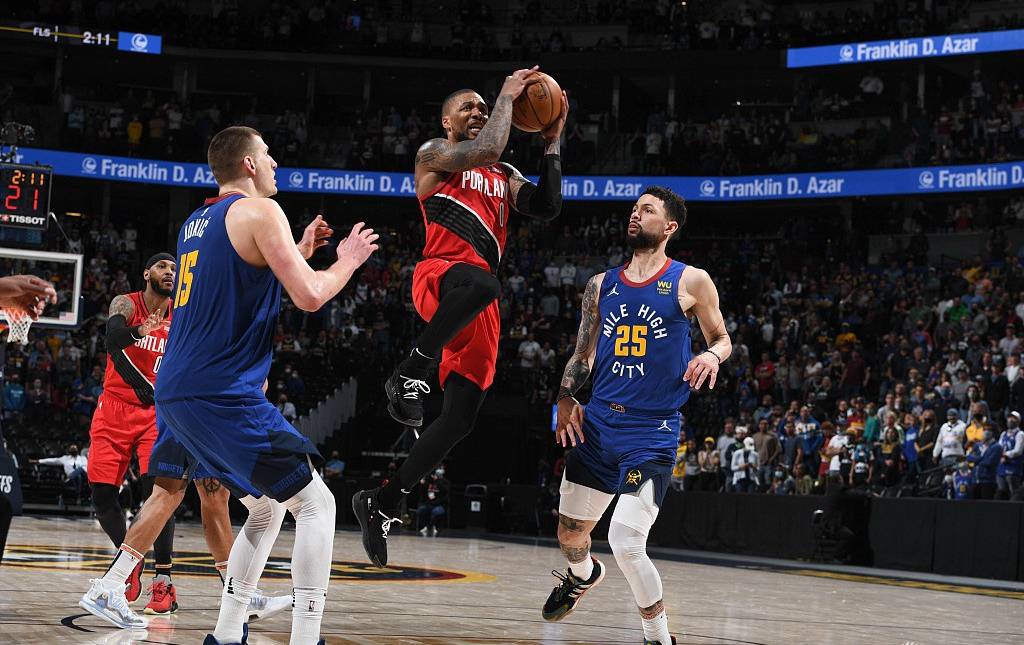 约基奇准三双，NBA1/4决赛G5，掘金147-140开拓者-搜狐大视野-搜狐新闻