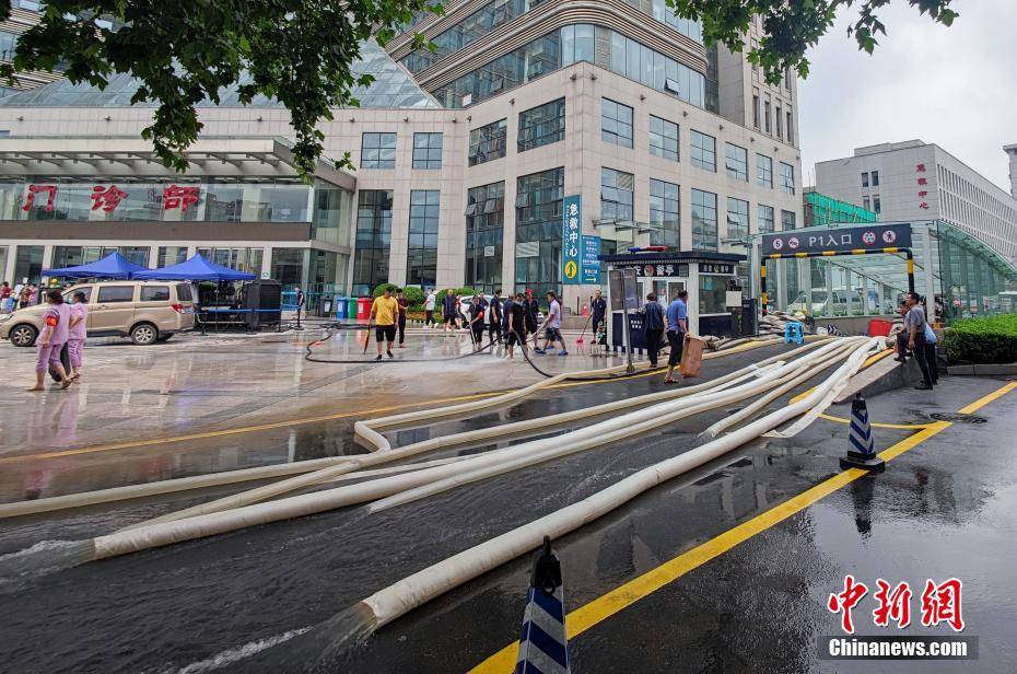 河南郑大一附院河医院区着力强降雨灾后恢复 搜狐大视野 搜狐新闻