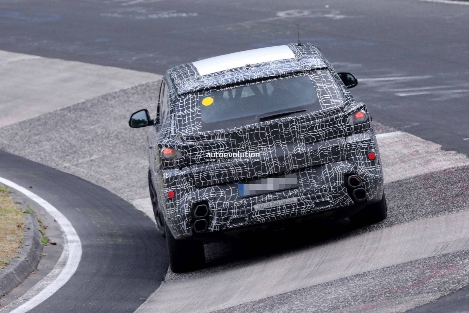宝马X8M PHEV谍照曝光，或11月29日正式亮相-搜狐大视野-搜狐新闻