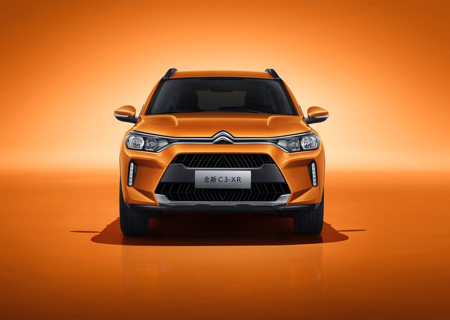 东风雪铁龙全新C3-XR价格调整！搭载1.2T三缸，售价8.88万起_搜狐汽车_搜狐网