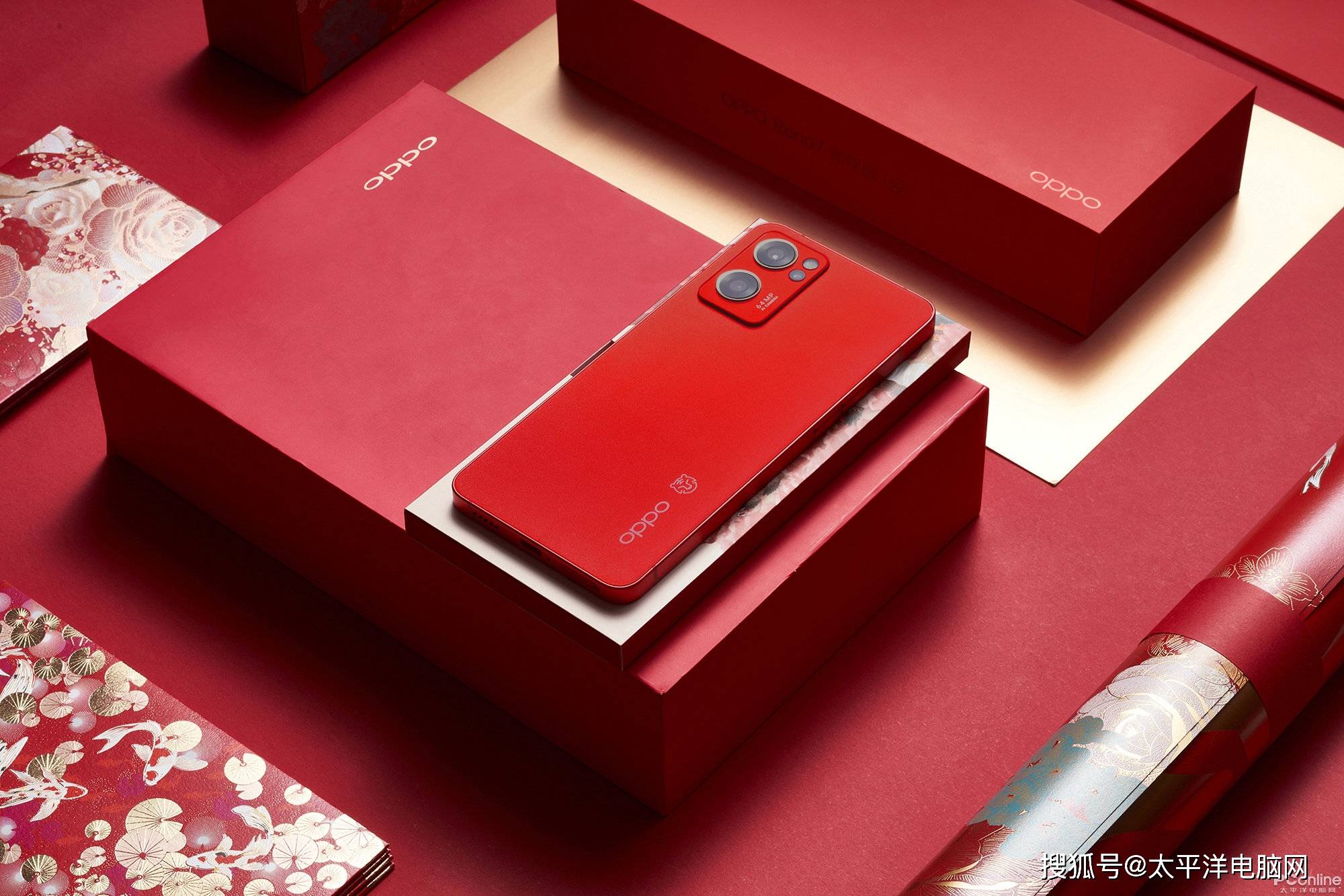 OPPO Reno7 红丝绒新年版图赏：新年氛围拉满-搜狐大视野-搜狐新闻