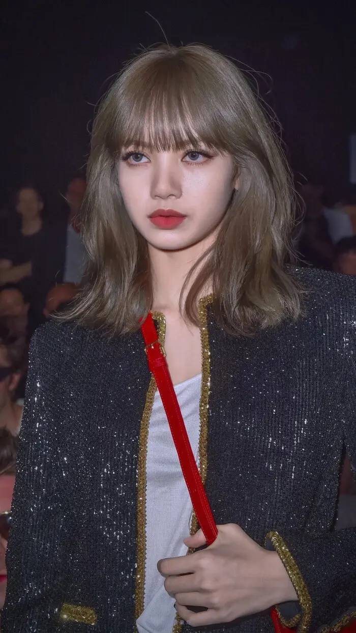 歌手 Lisa 时尚青春照片合集-搜狐大视野-搜狐新闻