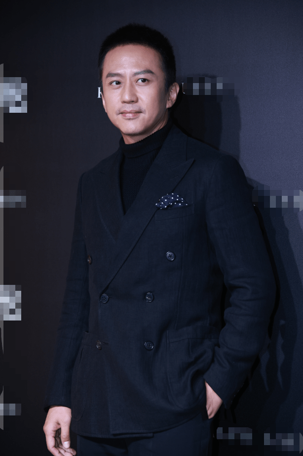 李冰冰穿西装马甲又美又飒 邓超雅痞乔欣复古时髦-搜狐大视野-搜狐新闻