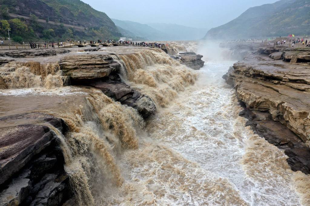黄河壶口瀑布迎来银瀑飞流景观-搜狐大视野-搜狐新闻
