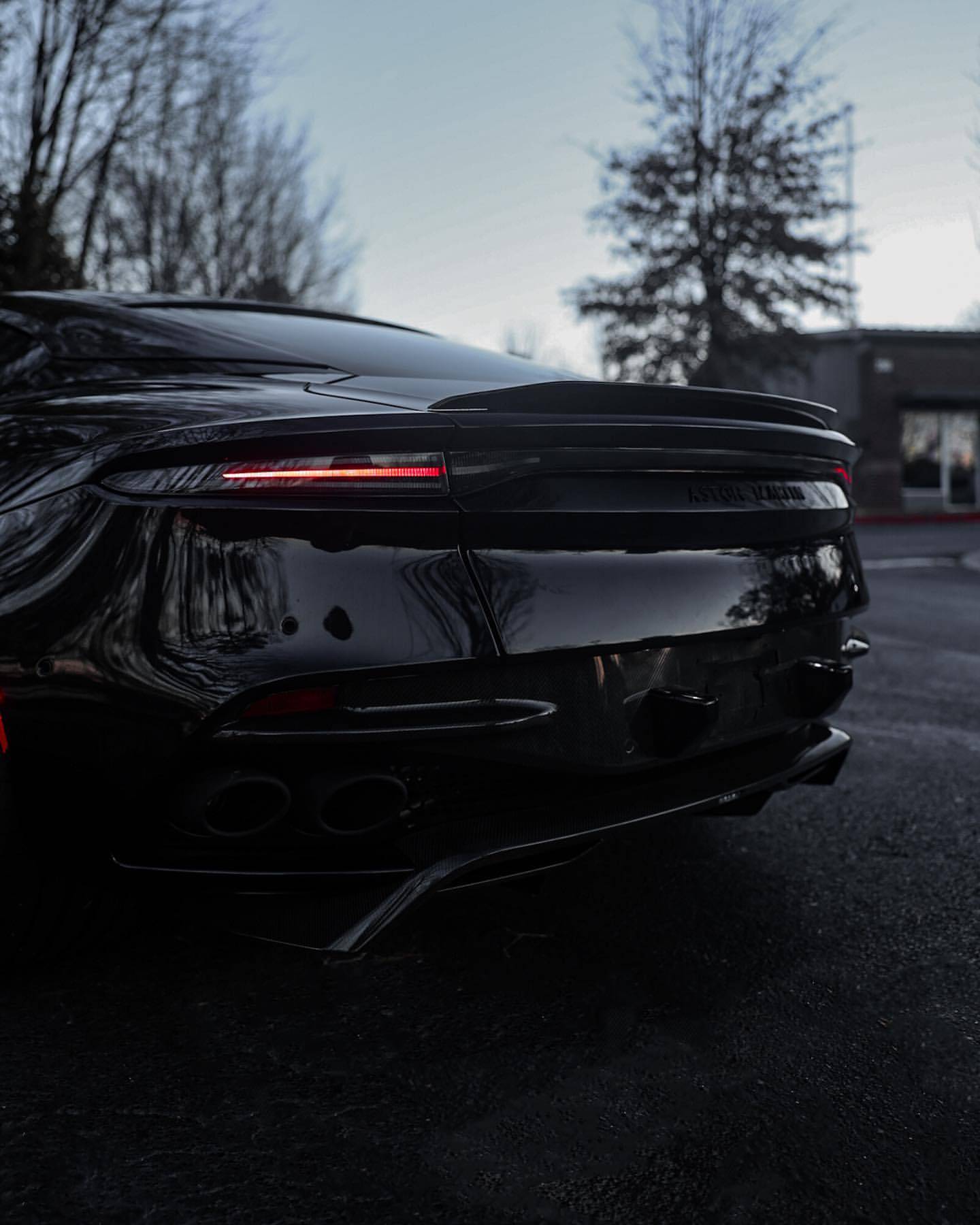 新款阿斯顿马丁DBS与XPEL隐形车衣_搜狐汽车_搜狐网