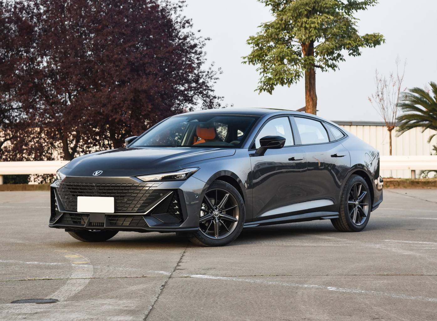 新款长安univ 1.5T智慧领航型怎么样？13万买它香不香？_搜狐汽车_搜狐网