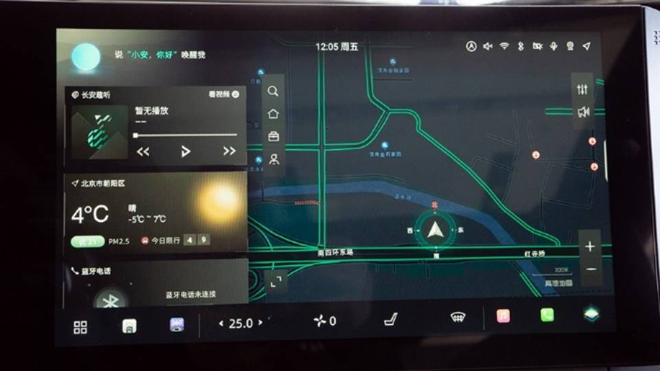 到店实测：15万级燃油SUV，用上8155的长安UNI-T最智能？_搜狐汽车_搜狐网