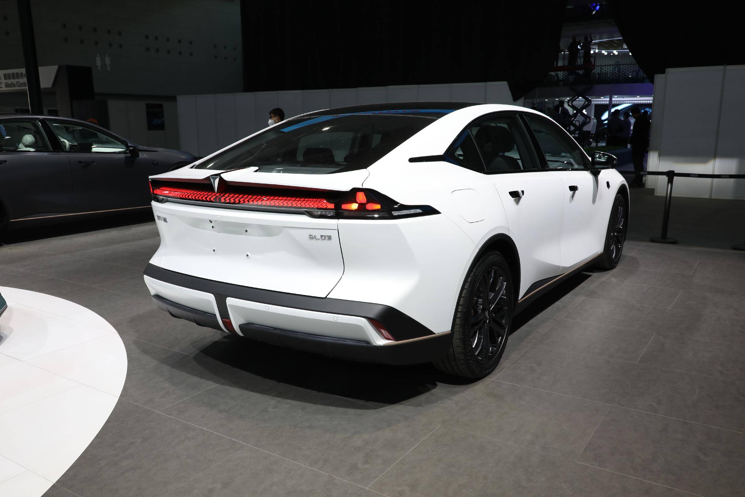 补贴效果显著？深蓝SL03今年3月交付8568辆，环比增长108.8%_搜狐汽车_搜狐网