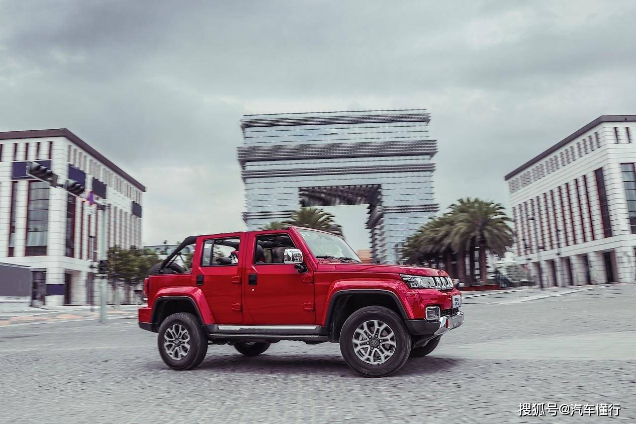 BJ40不仅是实现越野梦想的工具，更是精彩人生的见证者！_搜狐汽车_搜狐网