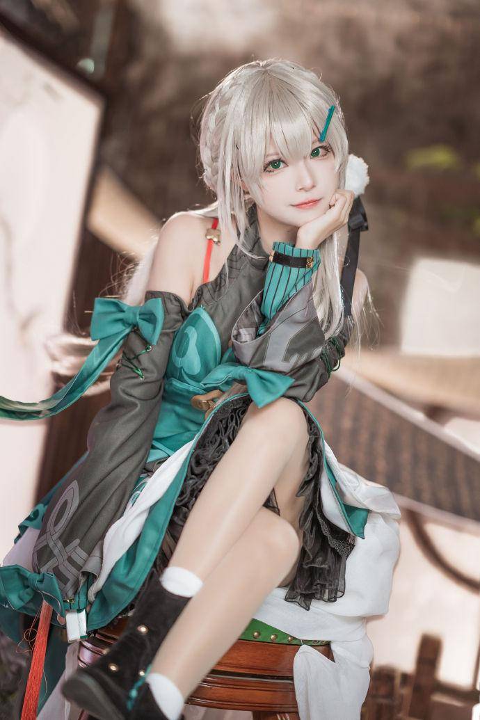 cos：崩坏星穹铁道青雀Cosplay正片9P-搜狐大视野-搜狐新闻