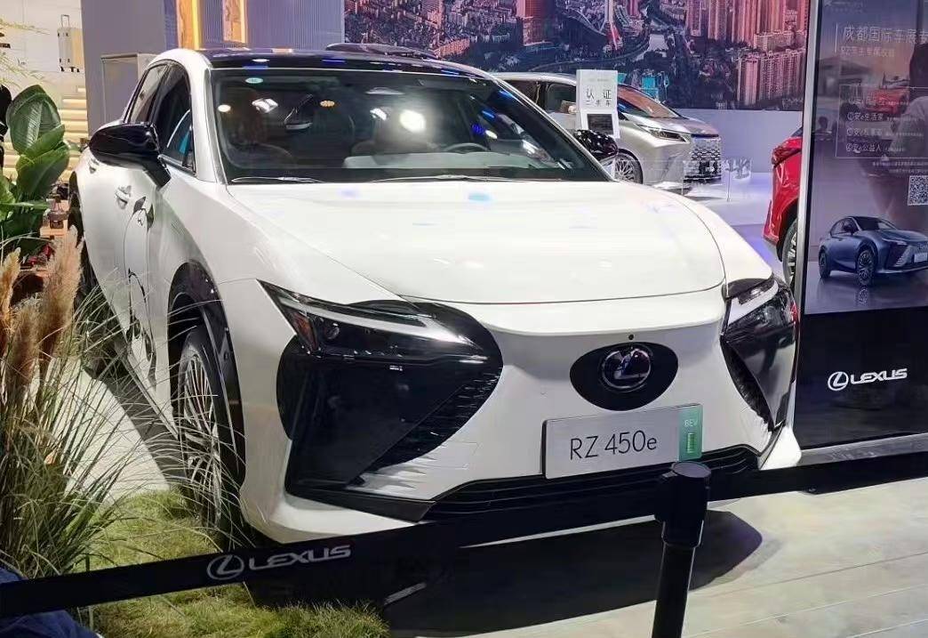 颜值能接受吗？雷克萨斯RZ 450e特别版正式亮相，蔚来ES6同级_搜狐汽车_搜狐网