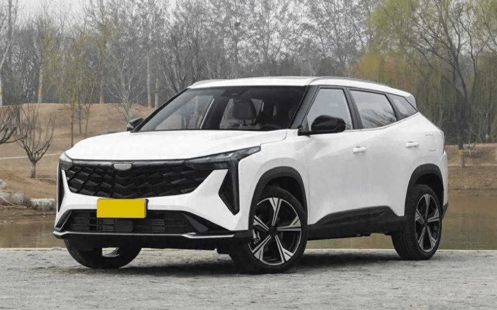 10万级别，标配高通8155芯片+181马力，博越COOL有多卷？_搜狐汽车_搜狐网