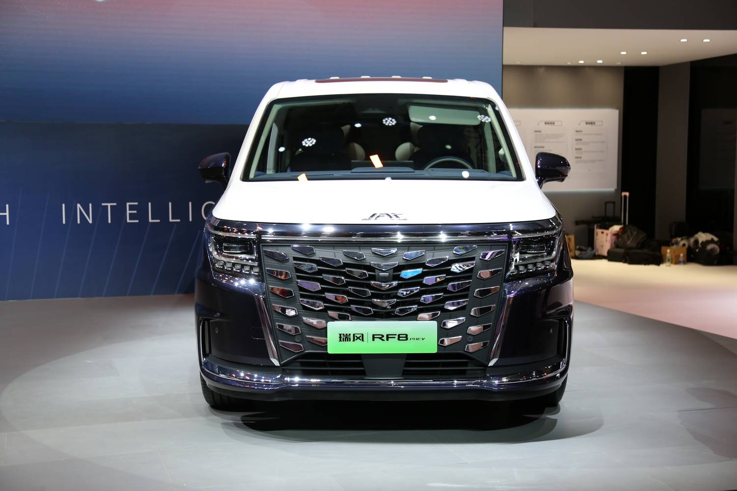 2023广州车展：江淮瑞风RF8实拍_搜狐汽车_搜狐网