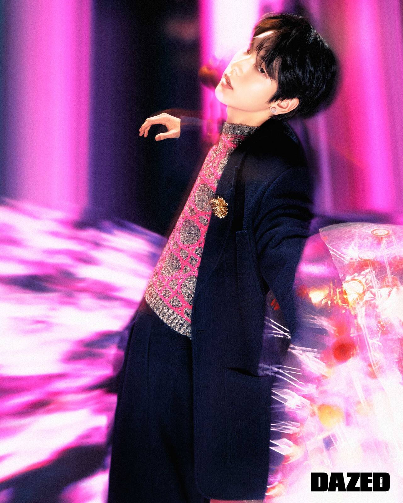 TXT《DAZED》代言宣传照曝光 画报表现力满分！-搜狐大视野-搜狐新闻