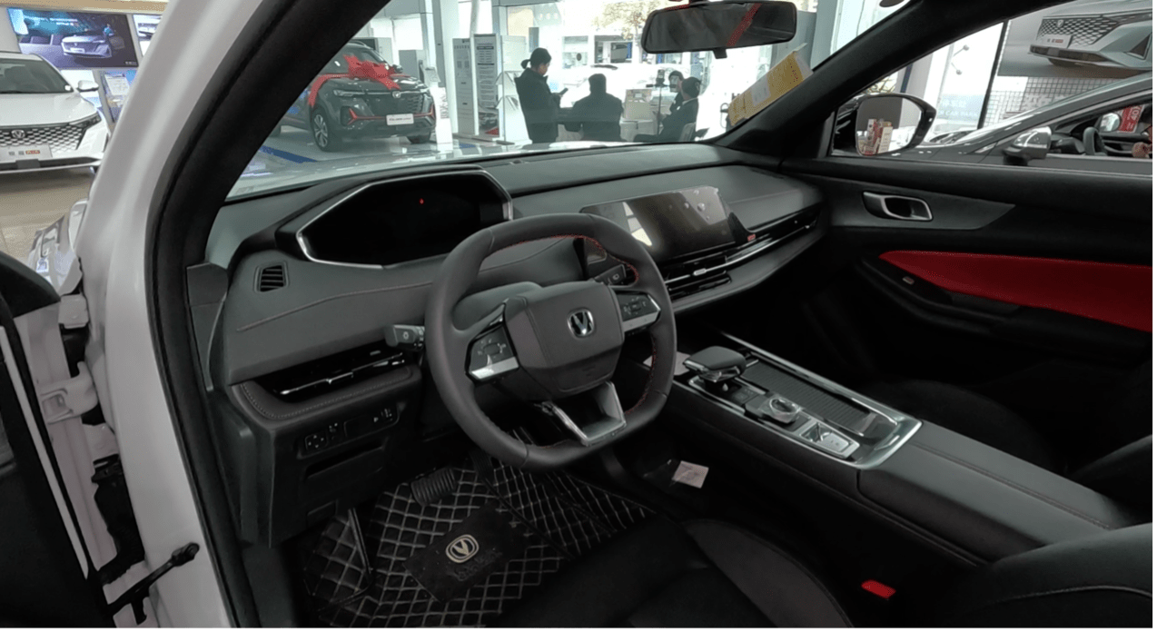 10万元级全能SUV该买谁？长安第三代CS55PLUS对比哈弗H6_搜狐汽车_搜狐网