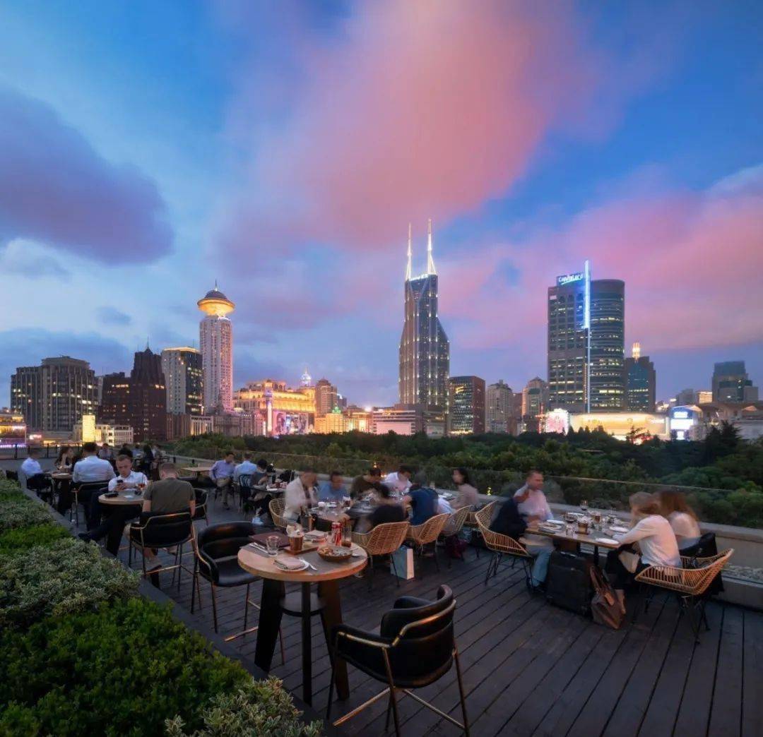 【ROOF 325 RESTAURANT 】268元双人套餐！历史博物馆|露台餐厅360度俯瞰魔都！唯美景与美食不可辜负！_Cheddar