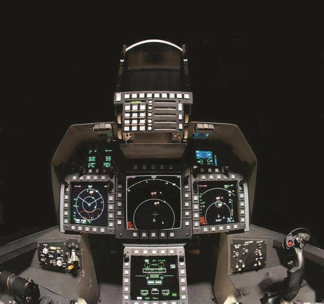 F-22“猛禽”的座舱_显示器