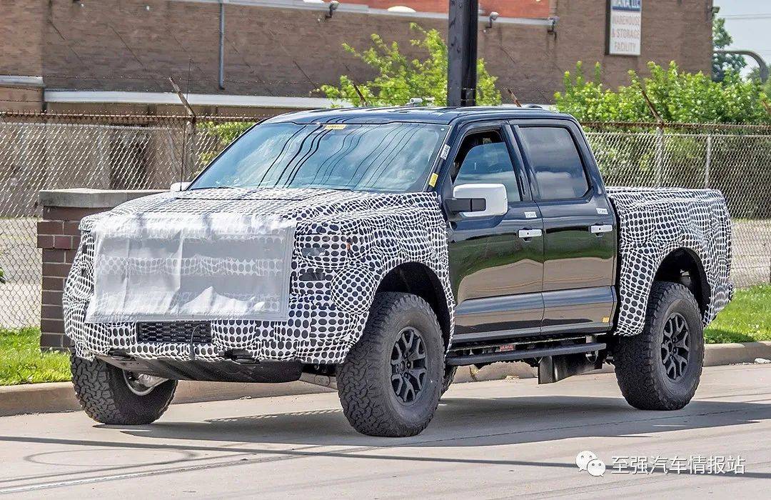 猛禽回归大V8？2022款福特 F-150 Raptor 原型路试_搜狐汽车_搜狐网