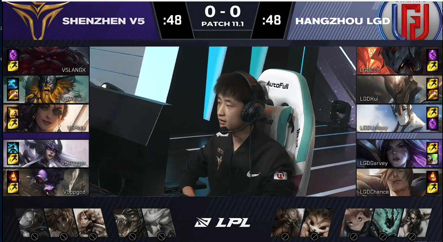 V5换回y4上场效果显著 V5让一追二击败LGD拿下赛季首胜_小龙