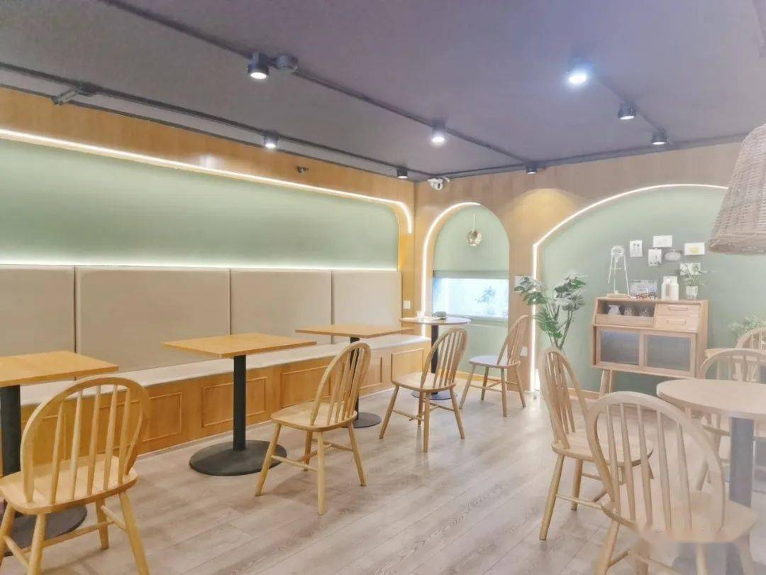 Hello World Coffee | 杭州余杭EFC写字楼附近的必访咖啡馆_dirty