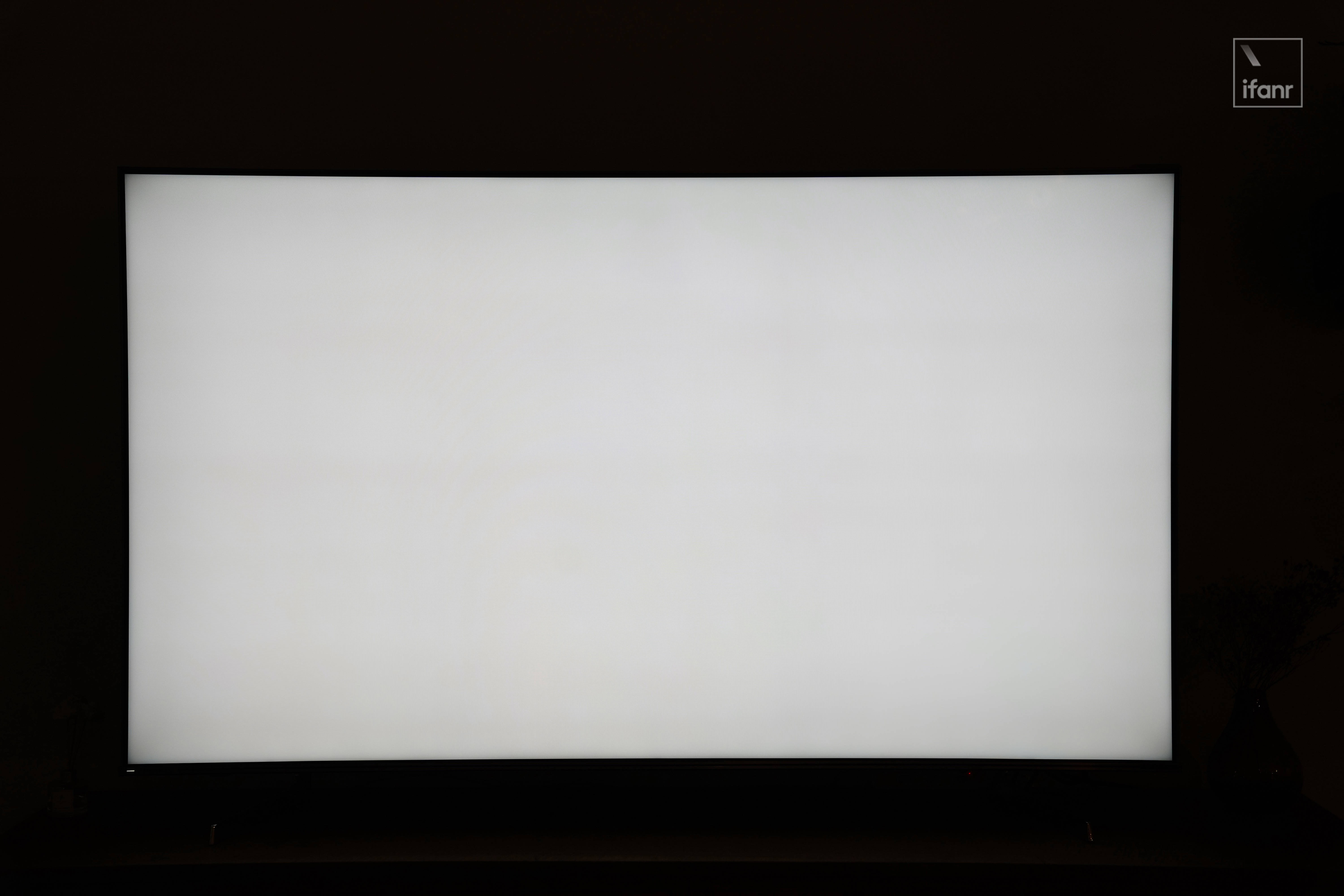 海信 U7G Pro 体验：首款 XDR + 144Hz 的电视，到底有多「亮」？_屏幕