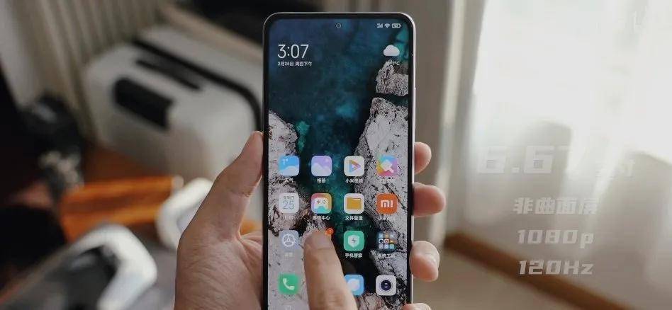 差价200，买红米K40还是真我GT Neo？线下店店长的建议说到心坎了_方面