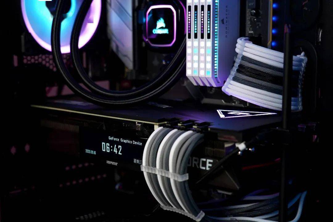 注意：一大波火神GIF动图来袭_iGame