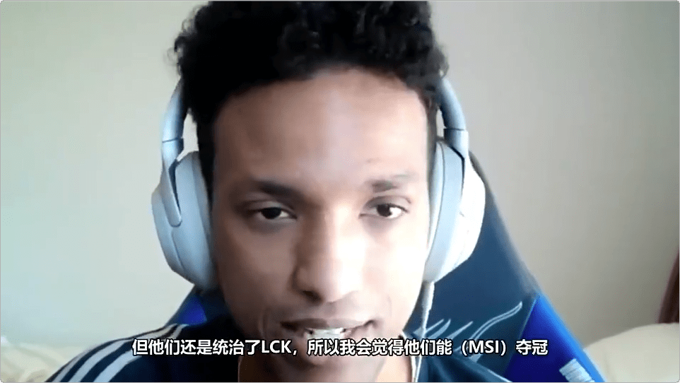 希然连线前LPL英文解说Raz对MSI前瞻：DK有弱点，打团方面不如RNG_队伍