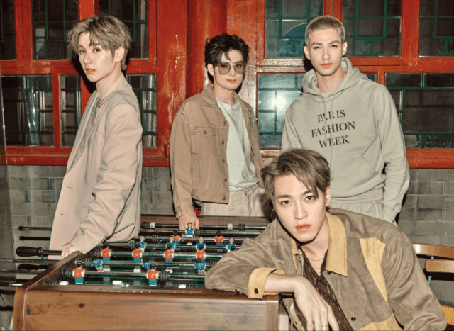 INTO1真的是出道当男团吗？看行程安排每天都在直播卖货_活动