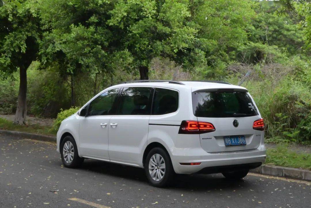 【淘车作业】进口准新7座MPV大众夏朗，13.88万唾手可得！_搜狐汽车_搜狐网