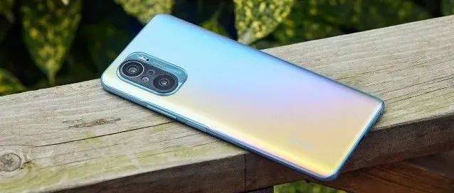 到手价1999元 8G内存和大电池 比Redmi K40还狠的旗舰_edge